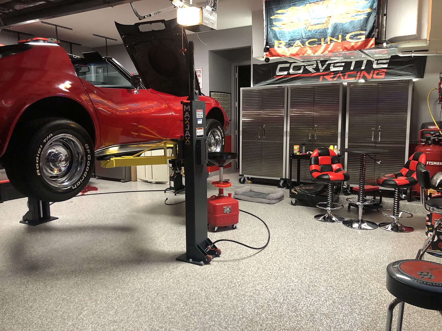 Photo Gallery of MaxJax Portable Car Lift | MaxJax